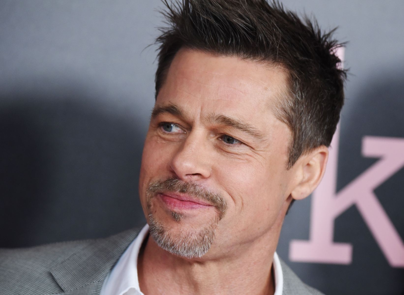 5 Dog Breeds That Will Terrify An Intruder & 5 That Will Want A Cuddle