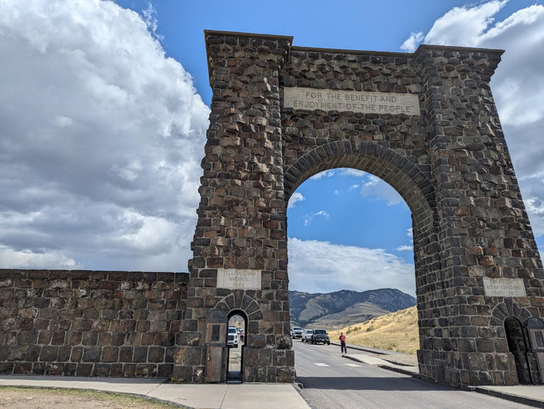 35 Best Things to Do in Yellowstone National Park