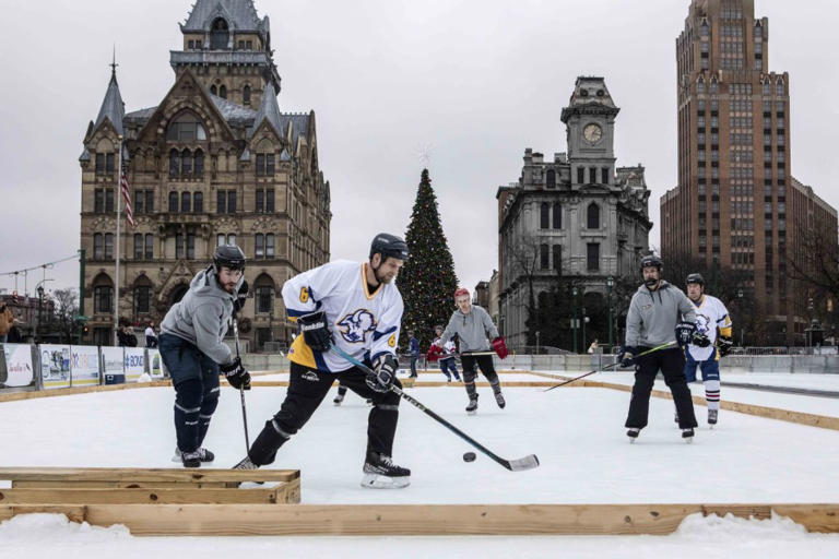 Syracuse Pond Hockey Classic returning to Clinton Square
