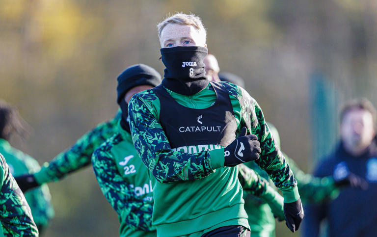 Former Hibs star's legal action makes 'incompetent and incoherent ...