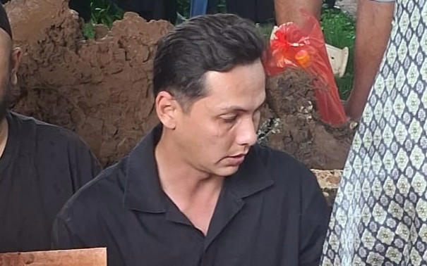 Andhika Pratama Ungkap Penyebab Ibunda Ussy Sulistiawaty Meninggal Andhika Pratama Ungkap Penyebab Ibunda Ussy Sulistiawaty Meninggal