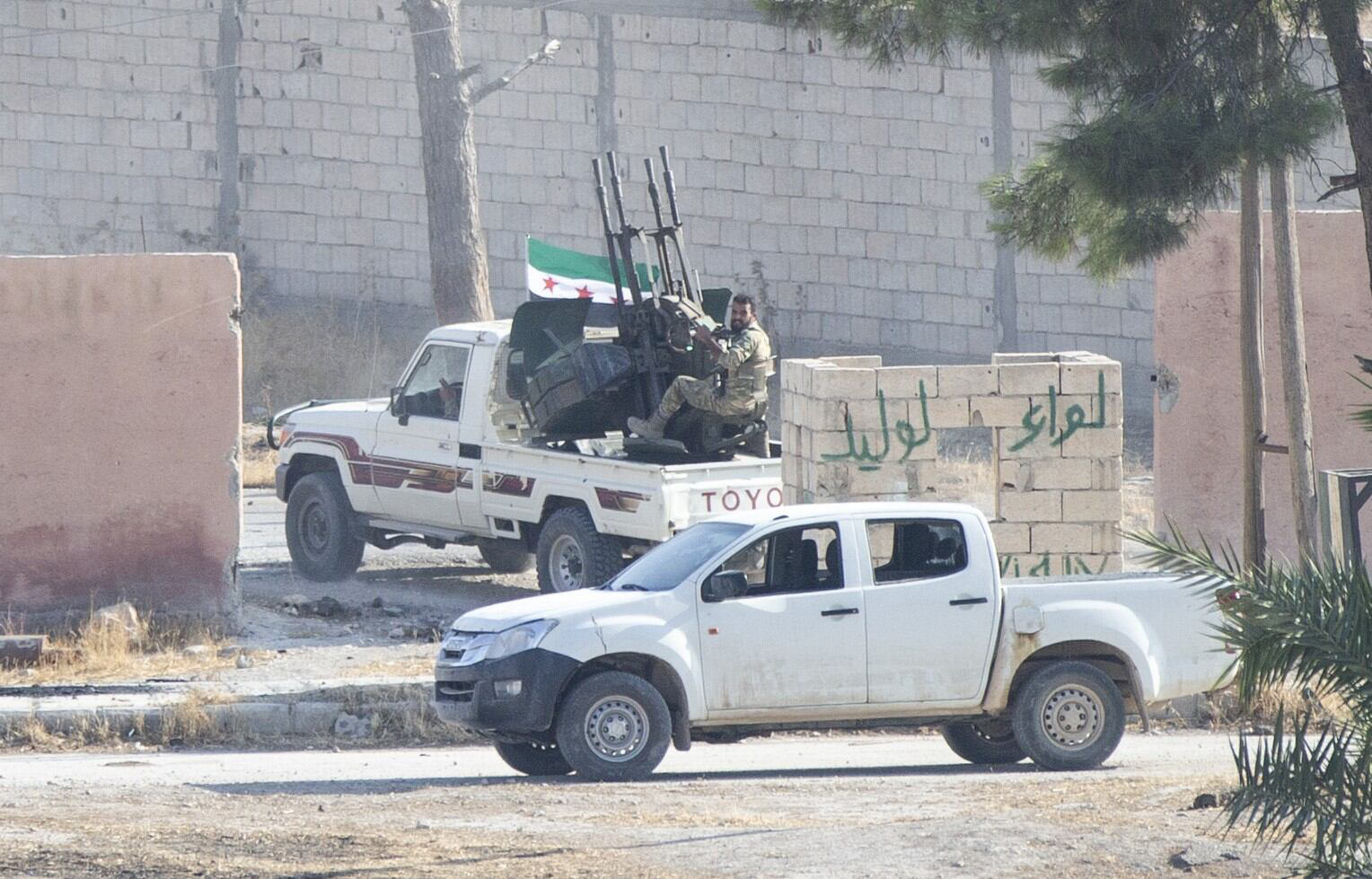 Syrian rebels advance on Kurds in post-Assad struggle for control Syrian rebels advance on Kurds in post-Assad struggle for control