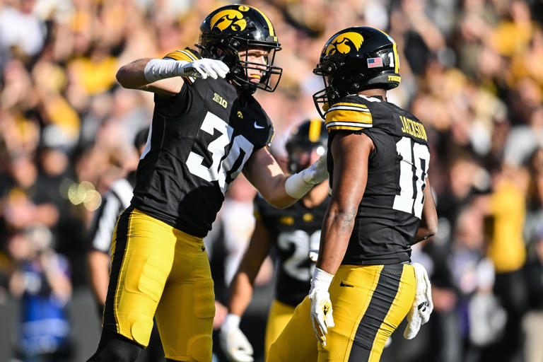 Storylines, players to watch from ESPN in Iowa vs. Missouri Music City Bowl