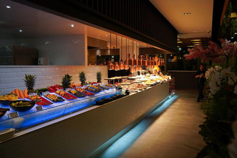 Popular Coventry buffet restaurant unveils new menu for customers to ...