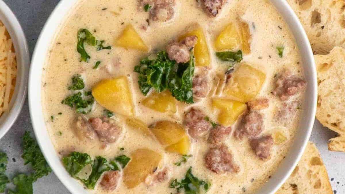 One-Pot Wonders: Simplify Dinner with These 21 Easy Crockpot Recipes