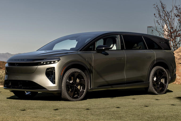 Lucid's CEO Steps Down Ahead of the Launch of a New Mid-Size Platform