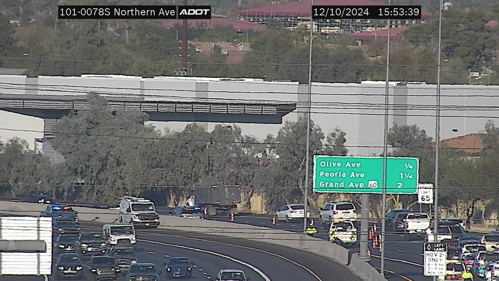 Driver ejected, killed after striking Loop 101 median wall in Peoria area Driver ejected, killed after striking Loop 101 median wall in Peoria area