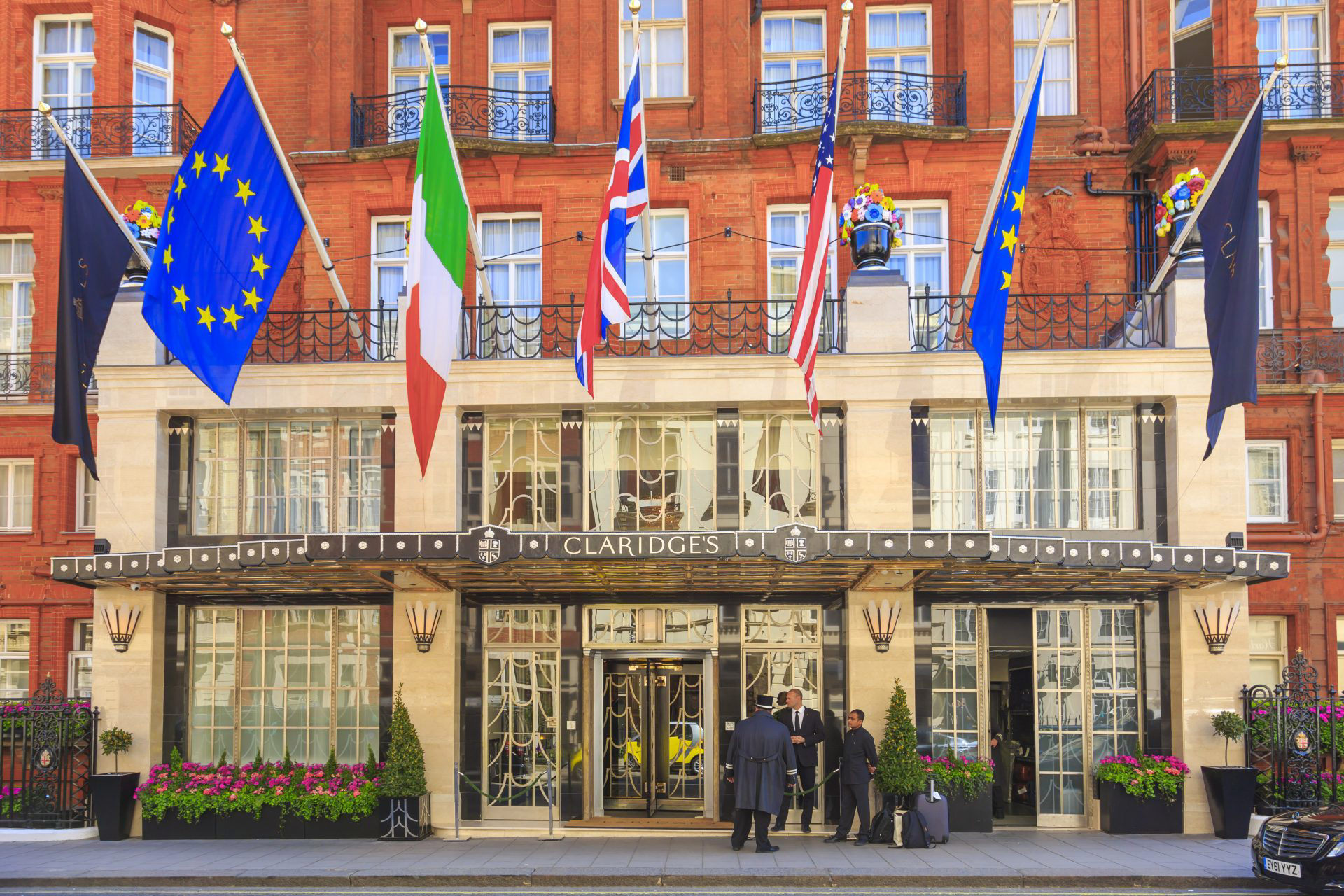 These are the world's best hotels, according to experts These are the world's best hotels, according to experts