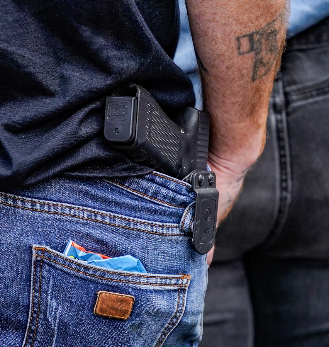 What is open carry? Florida lawmaker wants to remove restrictions in ...