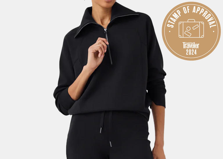 This Spanx Loungewear Set Is a Dream for Frequent Travelers and New Moms