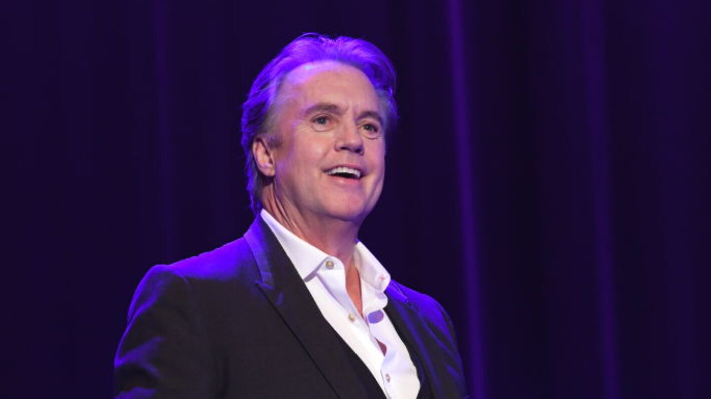 Shaun Cassidy Announces Surprise Mini Holiday Tour