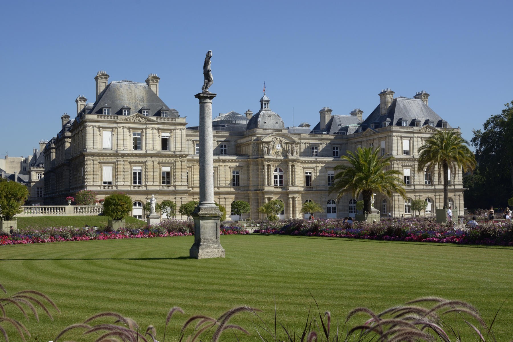 The world’s most opulent castles