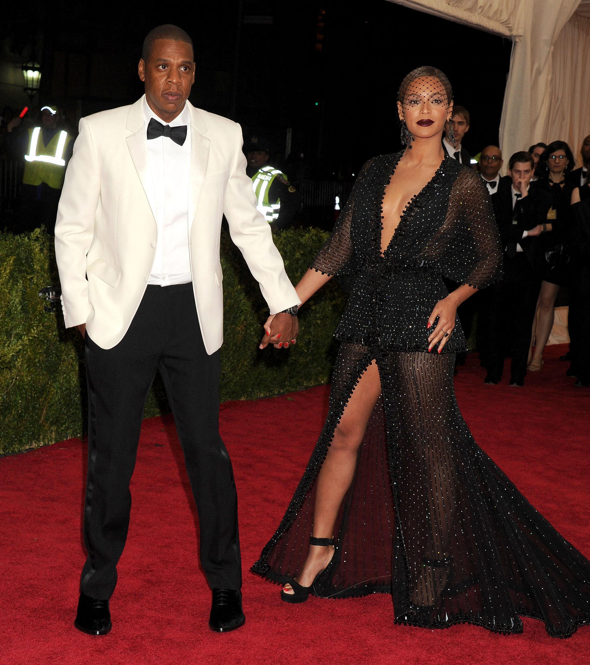 Happy Couple Jay-Z & Beyoncé Make First Public Appearance After Rape ...