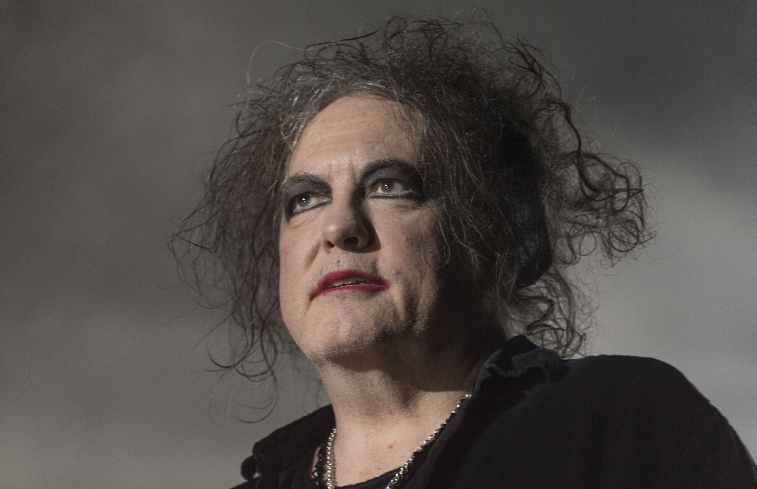 The Cure: Deshalb hieß das neue Album fast „Live From The Moon“