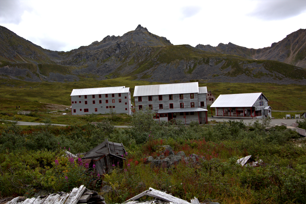 16 Remote Alaskan Villages for Unforgettable Wilderness Adventures