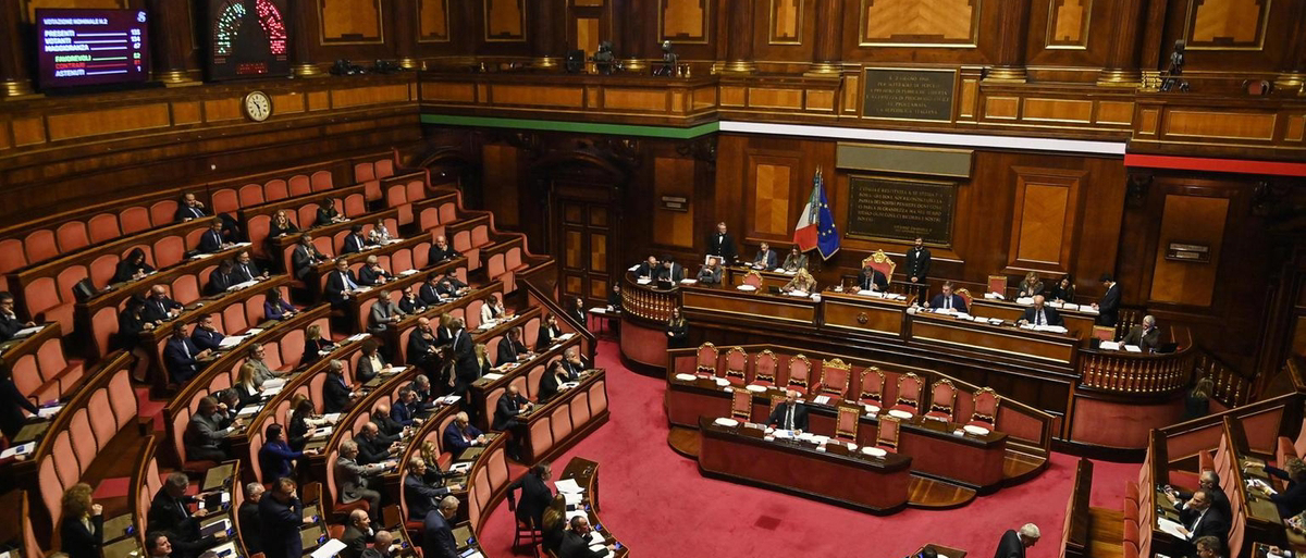 Via libera definitivo del Senato al ddl Lavoro Via libera definitivo del Senato al ddl Lavoro