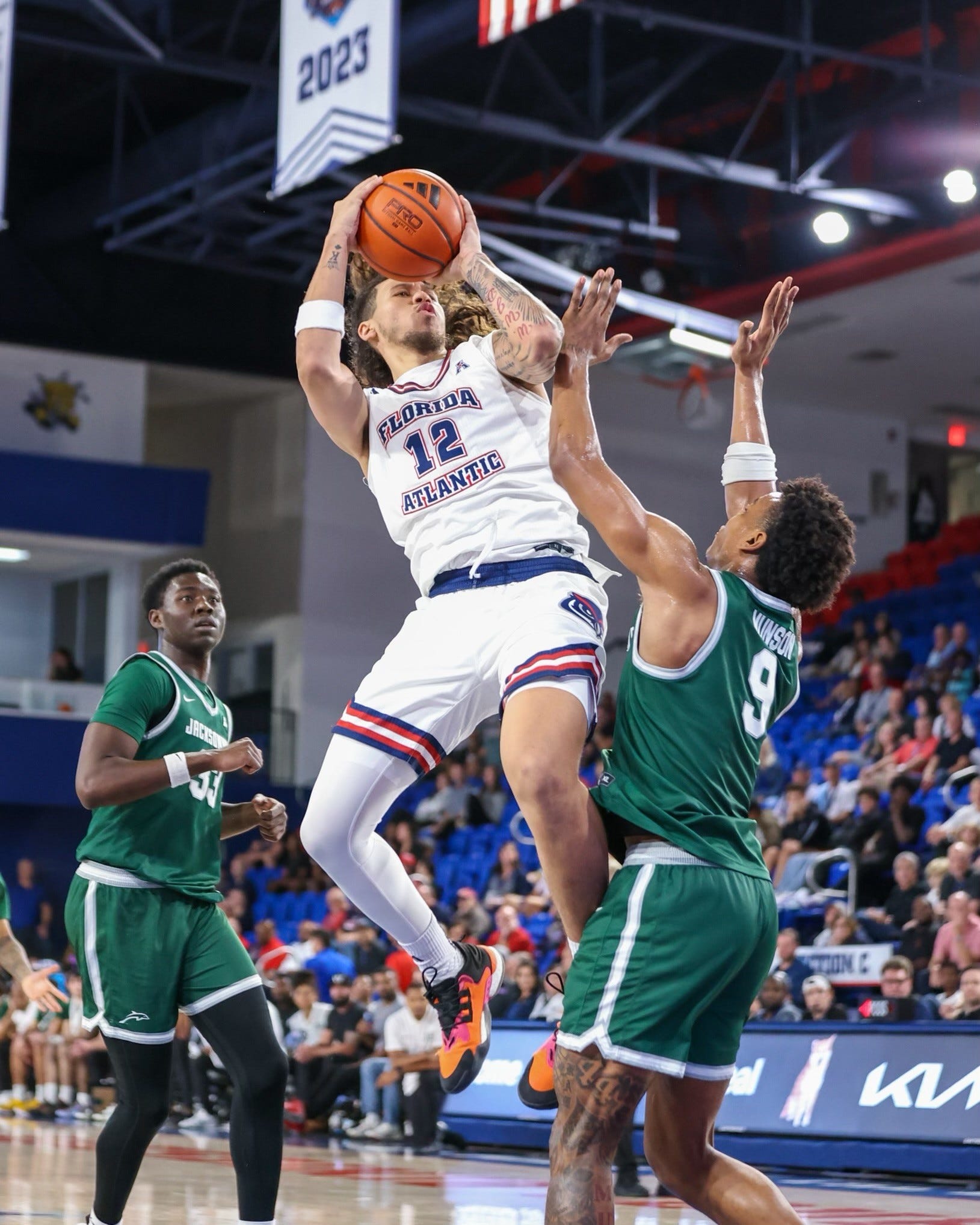 Florida Atlantic defeats Jacksonville in state college basketball matchup