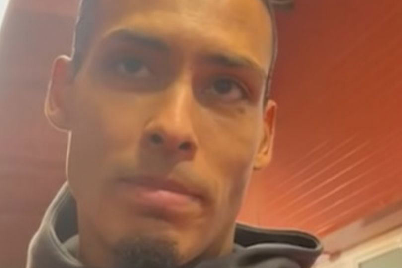 Virgil van Dijk shuts down interviewer after Liverpool contract question Virgil van Dijk shuts down interviewer after Liverpool contract question