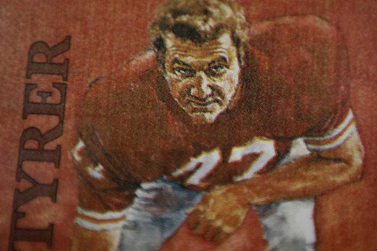 An NFL legend killed himself and his wife. His kids hoped he’d make the ...