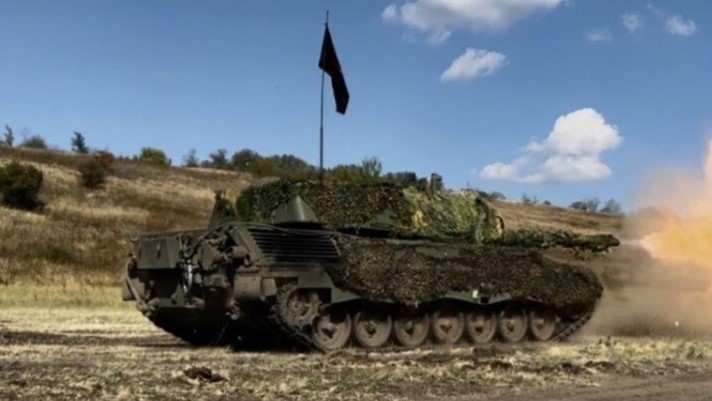 "So etwas besitzen die Russen nicht": Experte lobt deutsche Leopard, Marder und COBRA im Ukraine ...