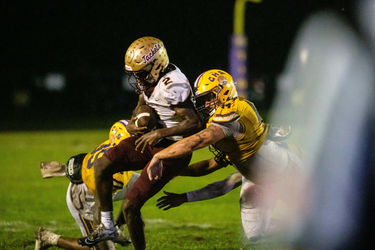 Two-Minute Drill for Dec. 16: FHSAA crowns seven football champs ...