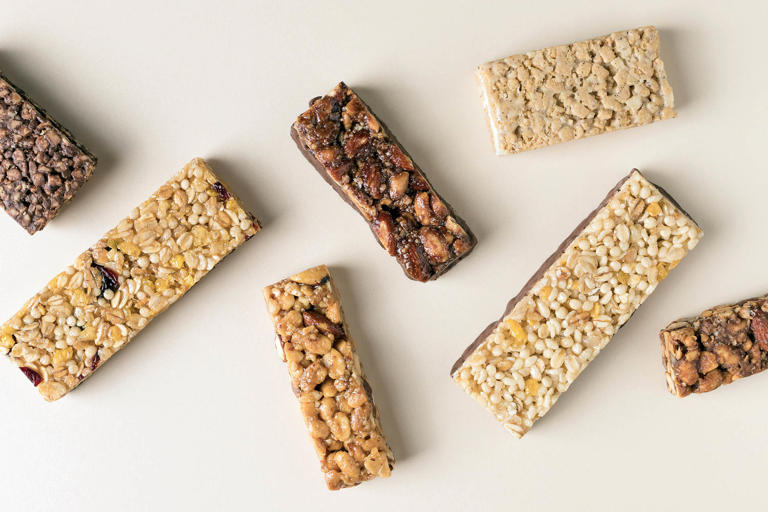 Granola bar recall: FDA updates recall for over 2 million MadeGood ...