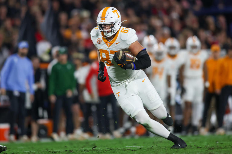 These former Alabama football transfers will play in the CFP