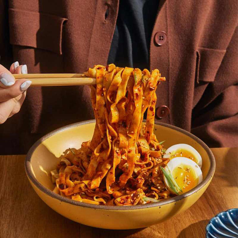 Momofuku's "Most Delicious" Noodle Pack Is the Perfect Low-Effort ...