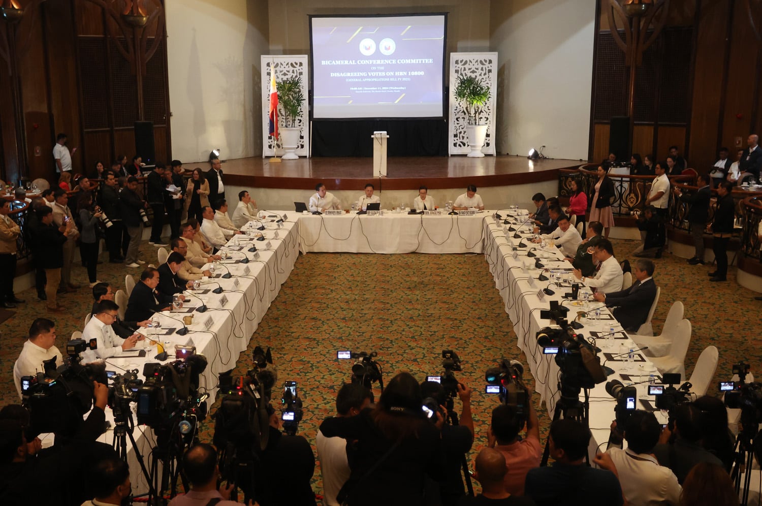 Budget process on track despite snag with DPWH, solon says