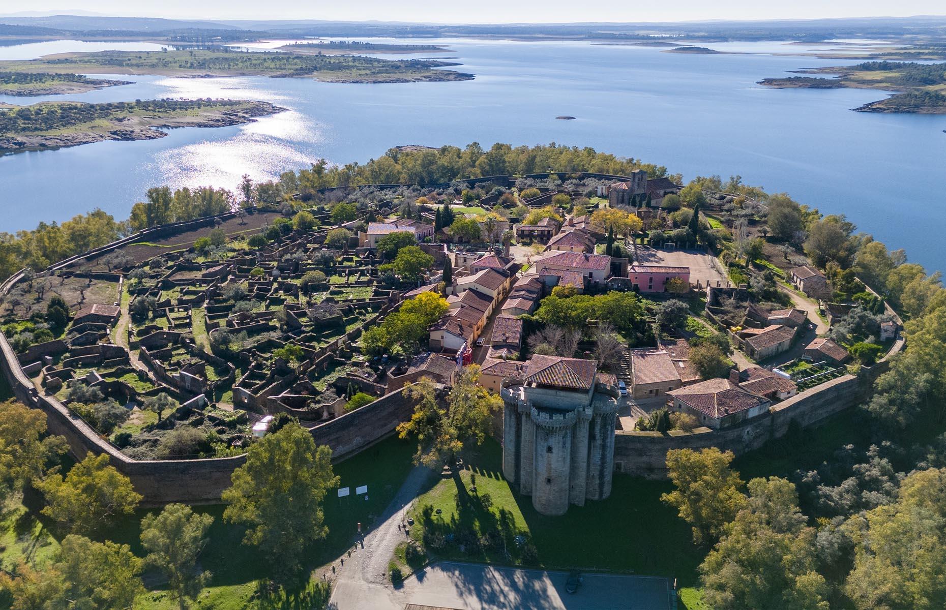 Eerie abandoned places across Spain where time has stood still