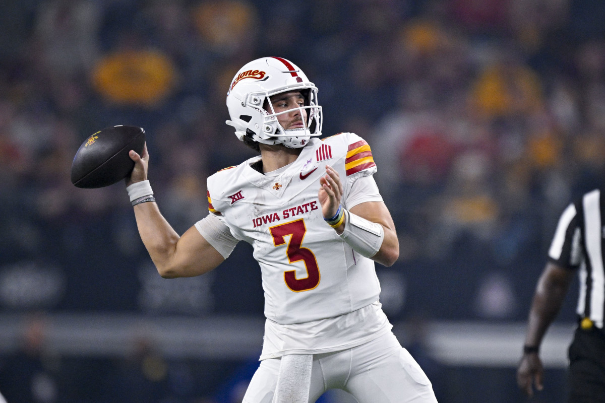 Joel Klatt Predicts a Nail-Biter Between Iowa-Iowa State on Saturday