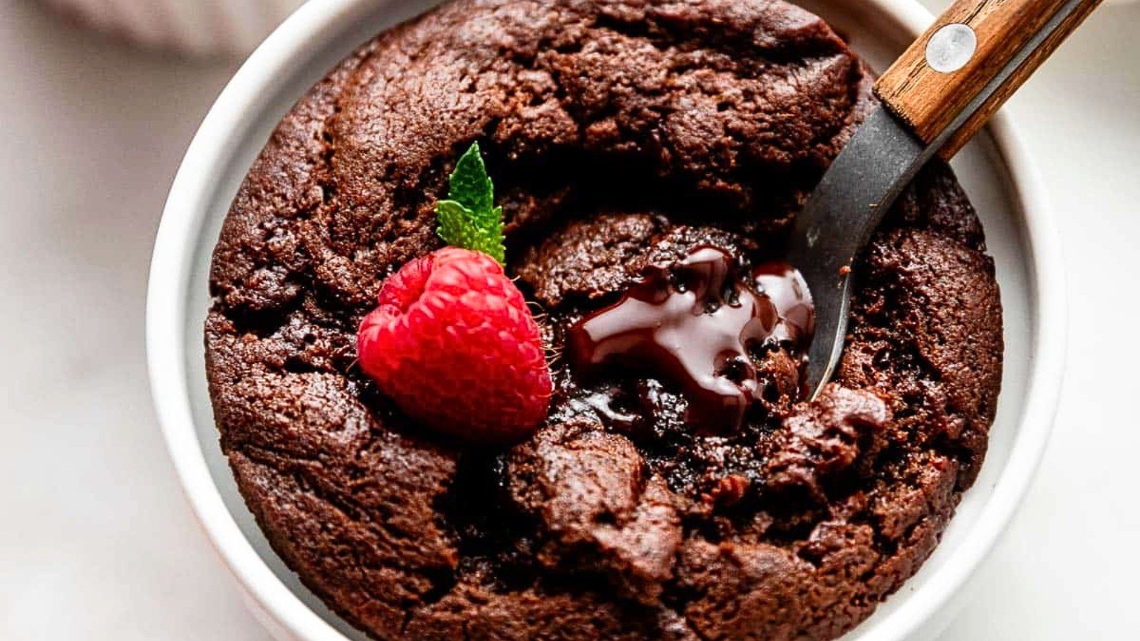 16 Irresistible Chocolate Cake Recipes That Satisfy Your Secret Cravings