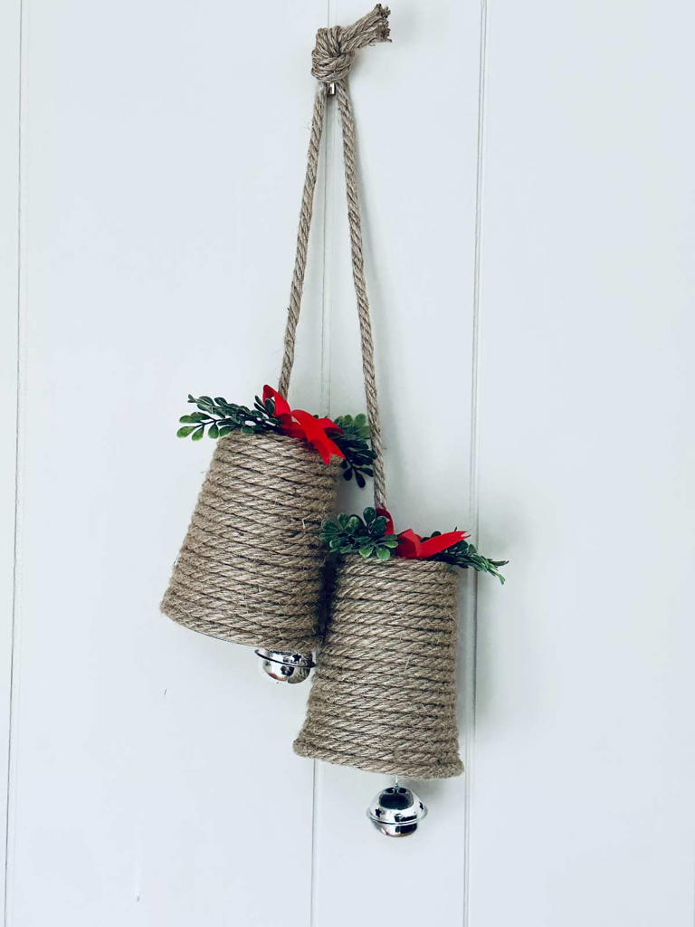 Dollar Store Christmas Bells Craft