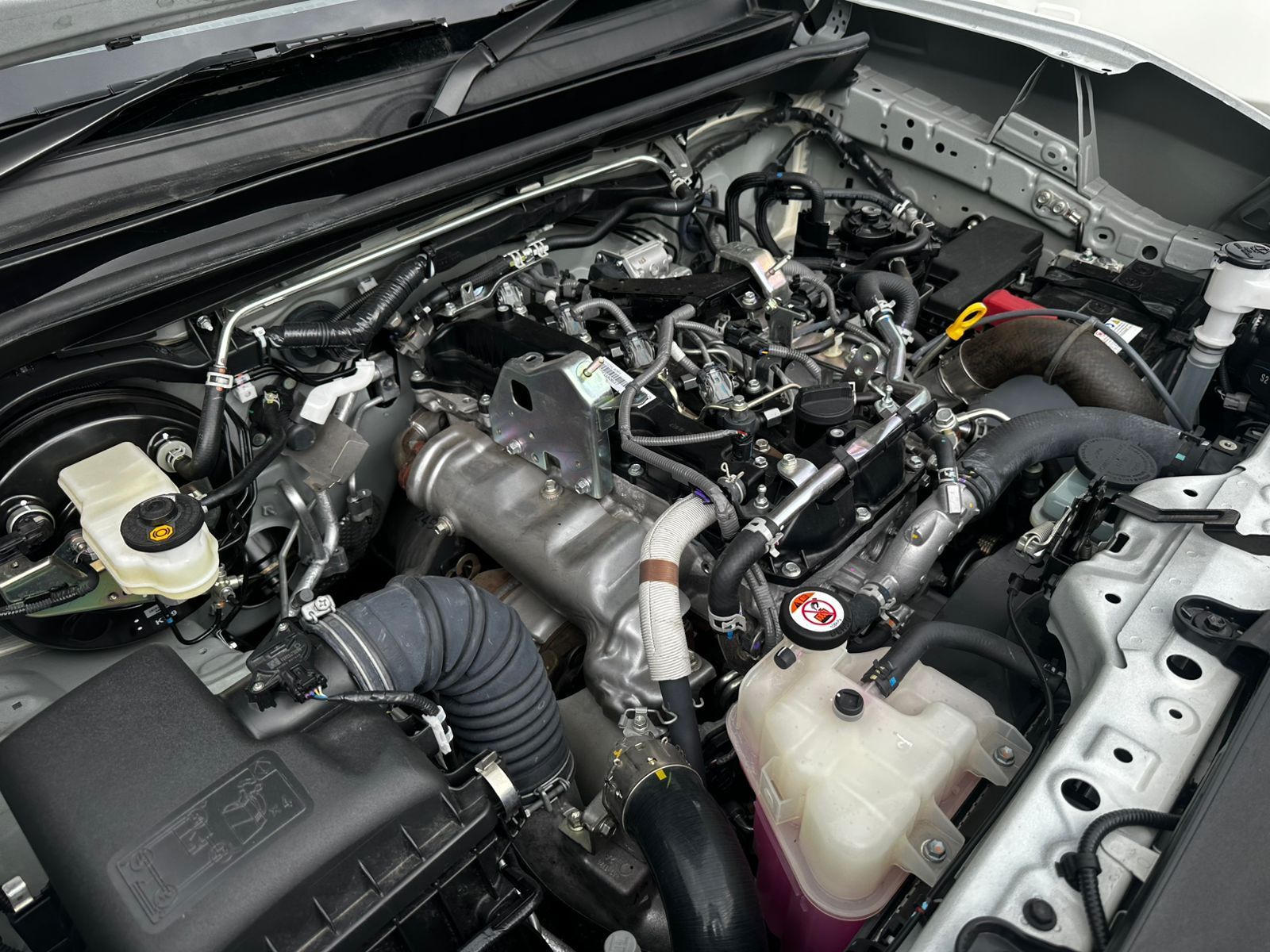Asap Hitam Mobil Diesel Bisa Jadi Pertanda Sehat atau Sakit, Ini Bedanya