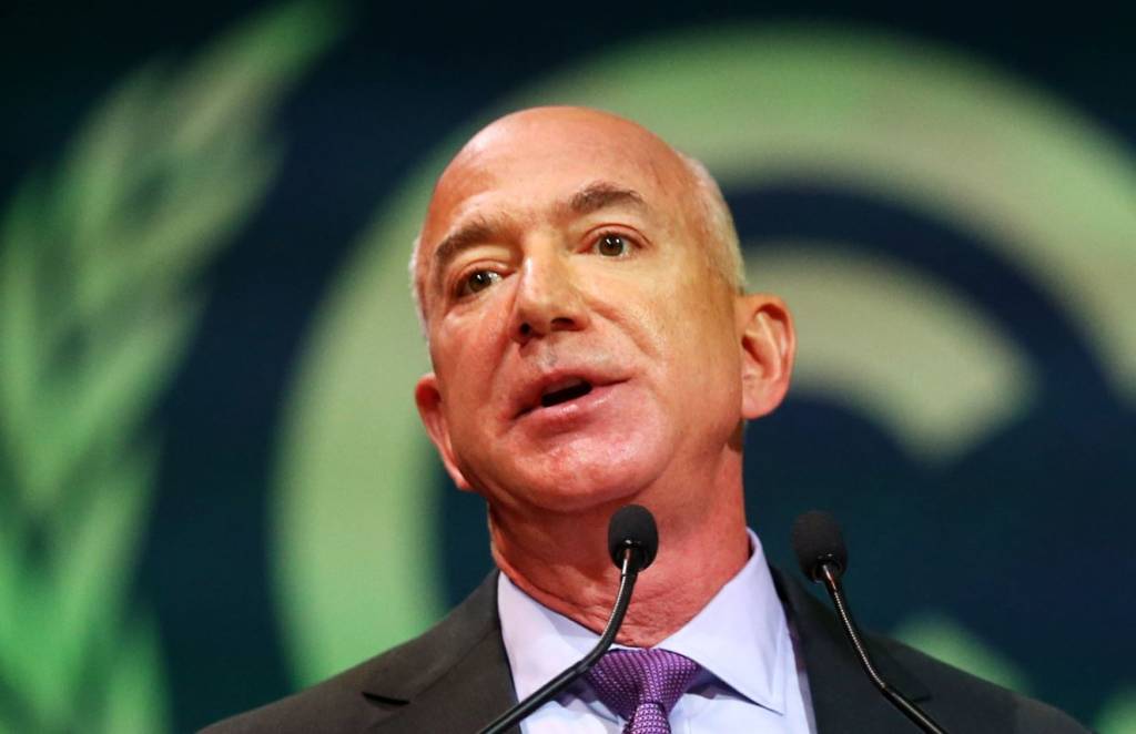 14 Amazon Leadership Principles and Why They Matter