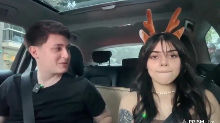 Video: Roban celular a streamer Milica durante transmisión en vivo Video: Roban celular a streamer Milica durante transmisión en vivo
