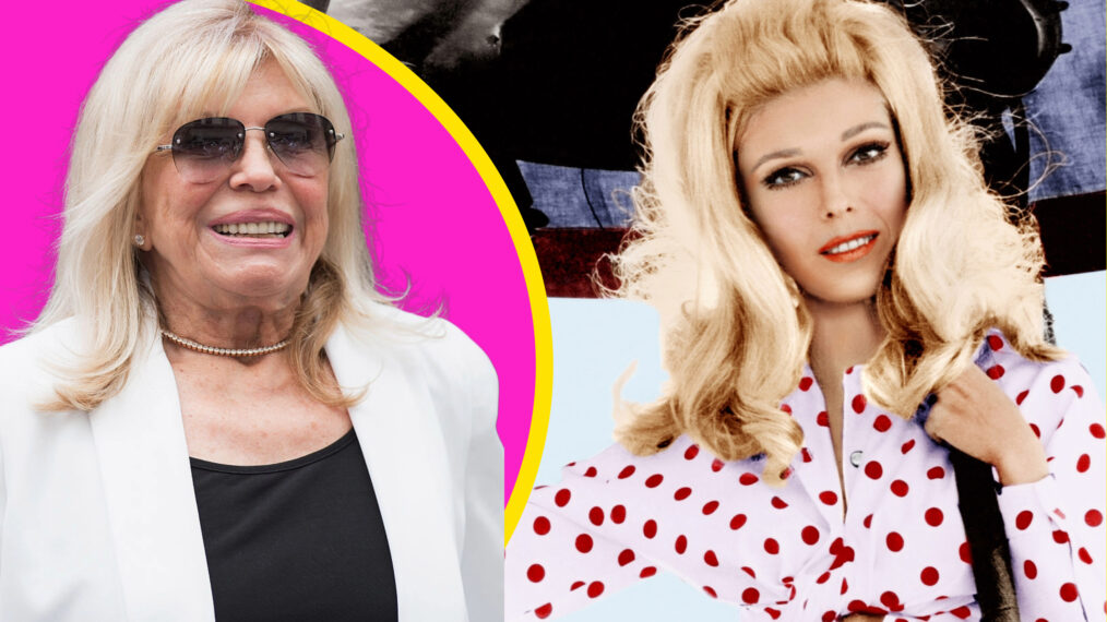84-Year-Old Nancy Sinatra Comes Out of Retirement to Perform Live at L ...