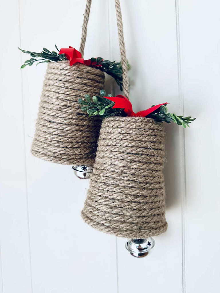 Dollar Store Christmas Bells Craft