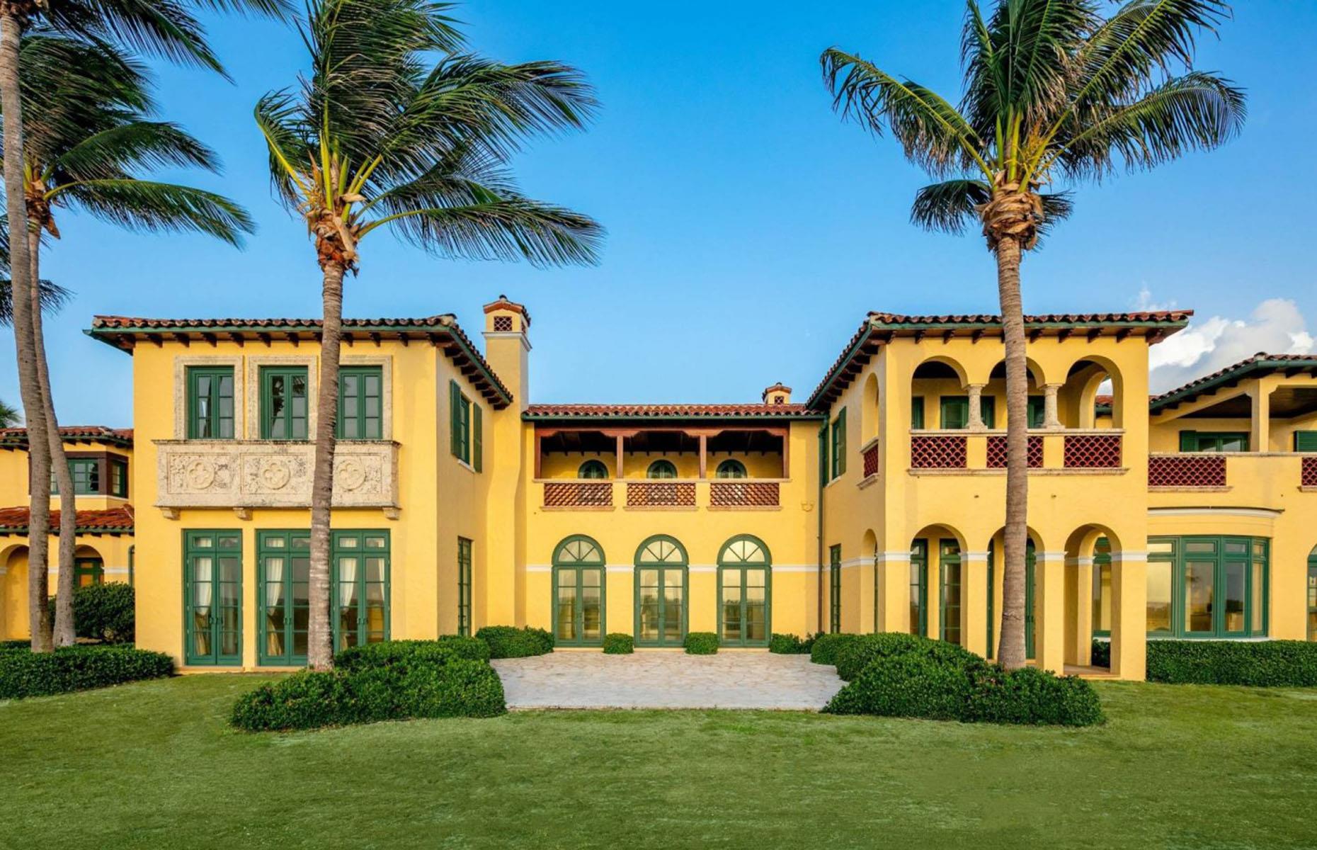 Inside Larry Ellison's Mega-Mansion, Plus 11 Other Billionaire Estates