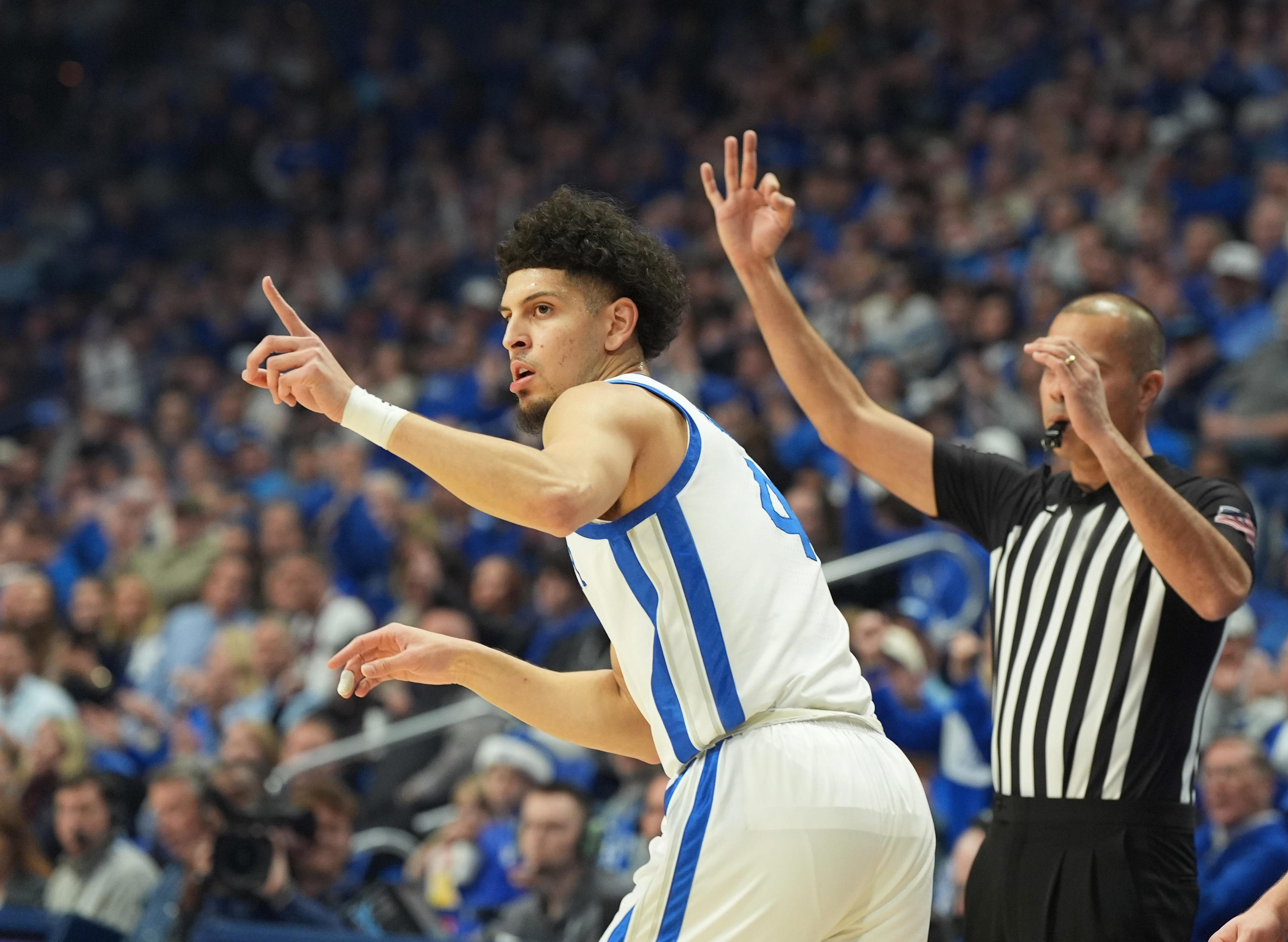 Kentucky basketball parlays two big runs to Colgate victory, awaits ...