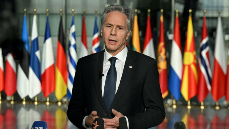 Live: Blinken on Syria crisis tour with eye on Biden legacy Live: Blinken on Syria crisis tour with eye on Biden legacy