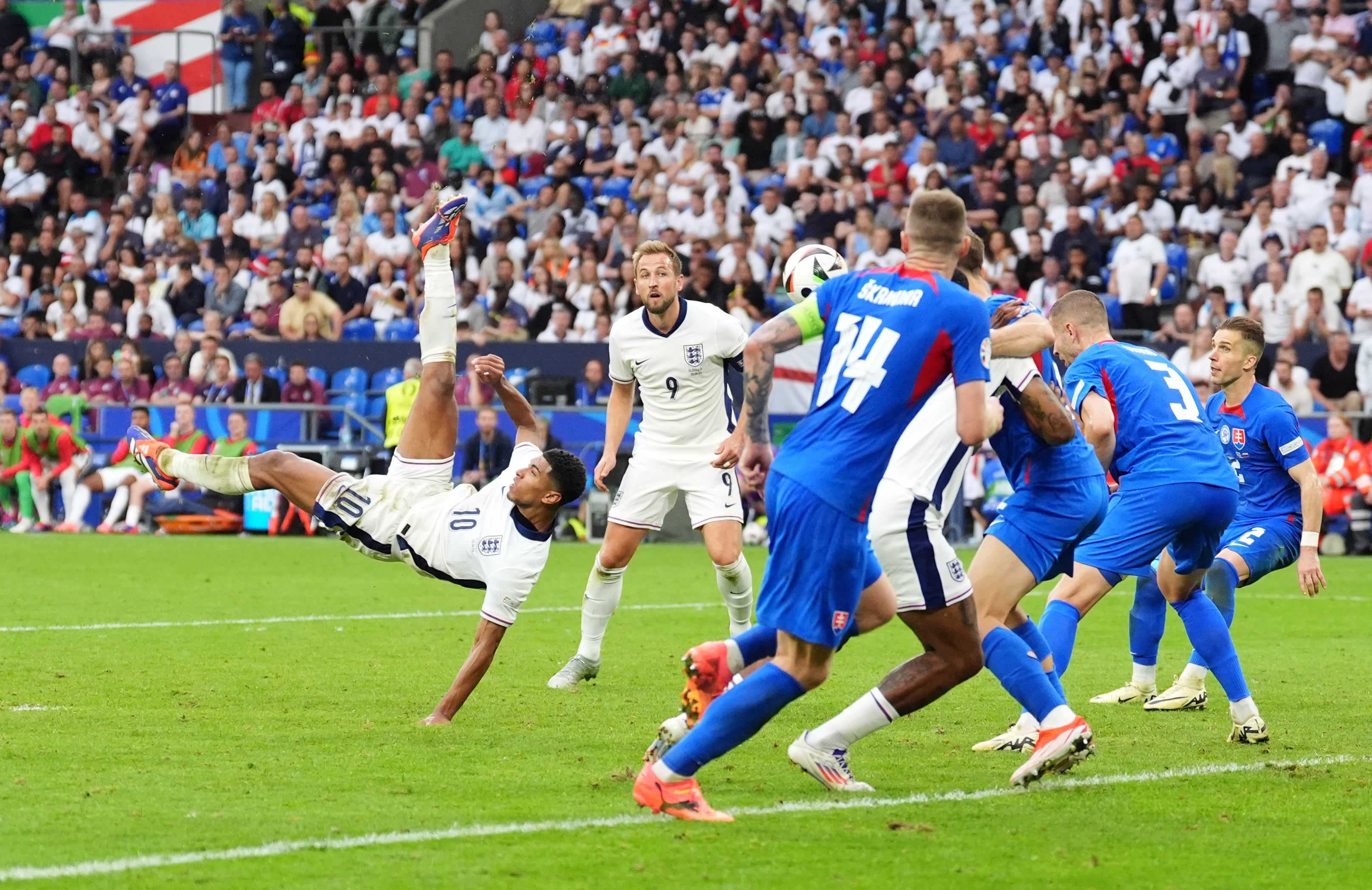 Tuchel has made his point – Bellingham must return as England’s No 10