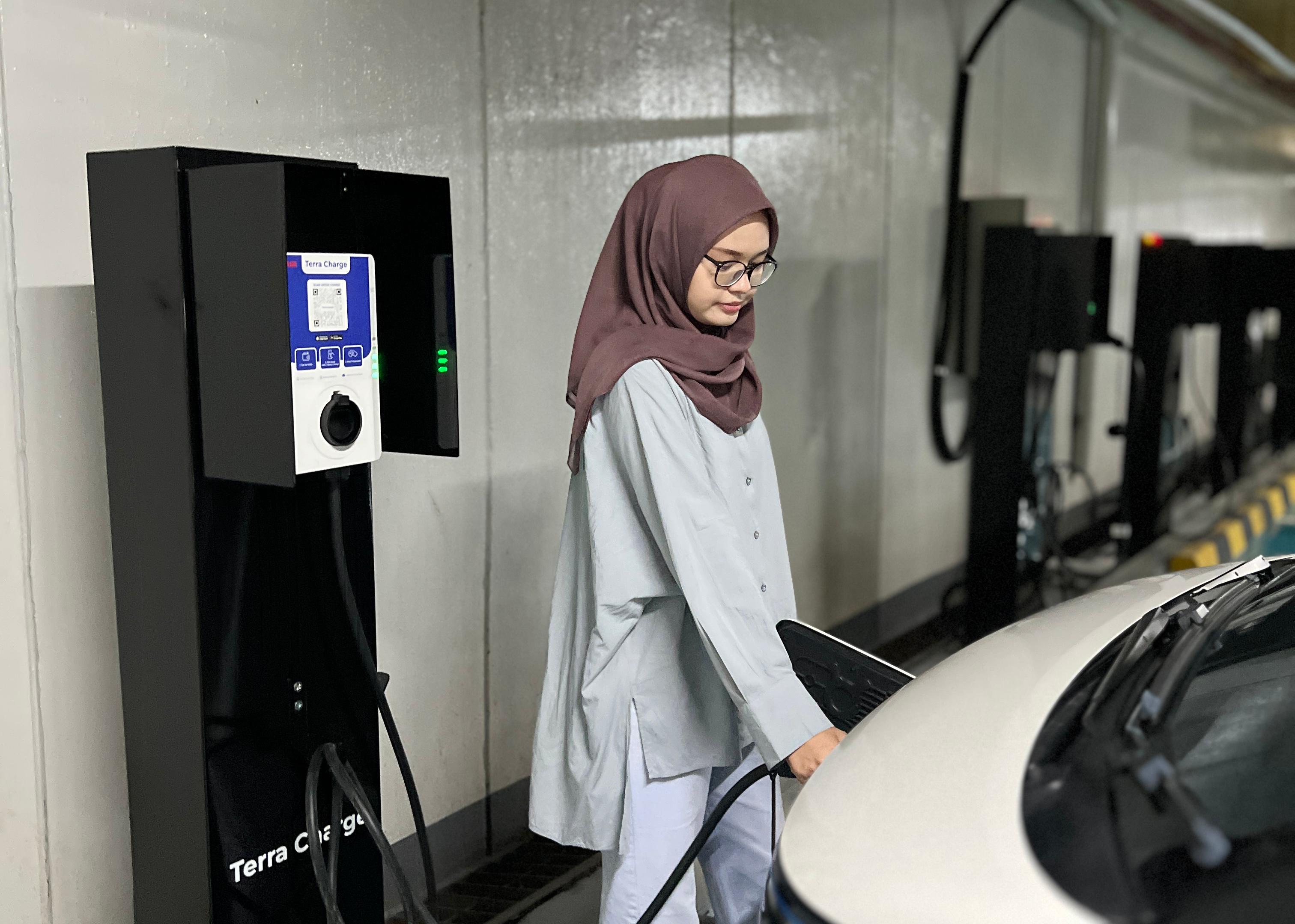 PLN: Tren Penggunaan Kendaraan Listrik di Indonesia Terus Meningkat