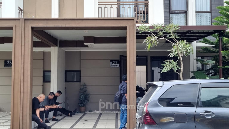 Kesaksian Warga Soal Clandestine Lab Narkotika di Bandung Kesaksian Warga Soal Clandestine Lab Narkotika di Bandung