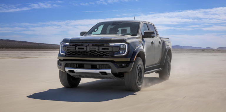2025 Chevy Colorado ZR2 Vs. 2025 Ford Ranger Raptor: 5 Major Differences