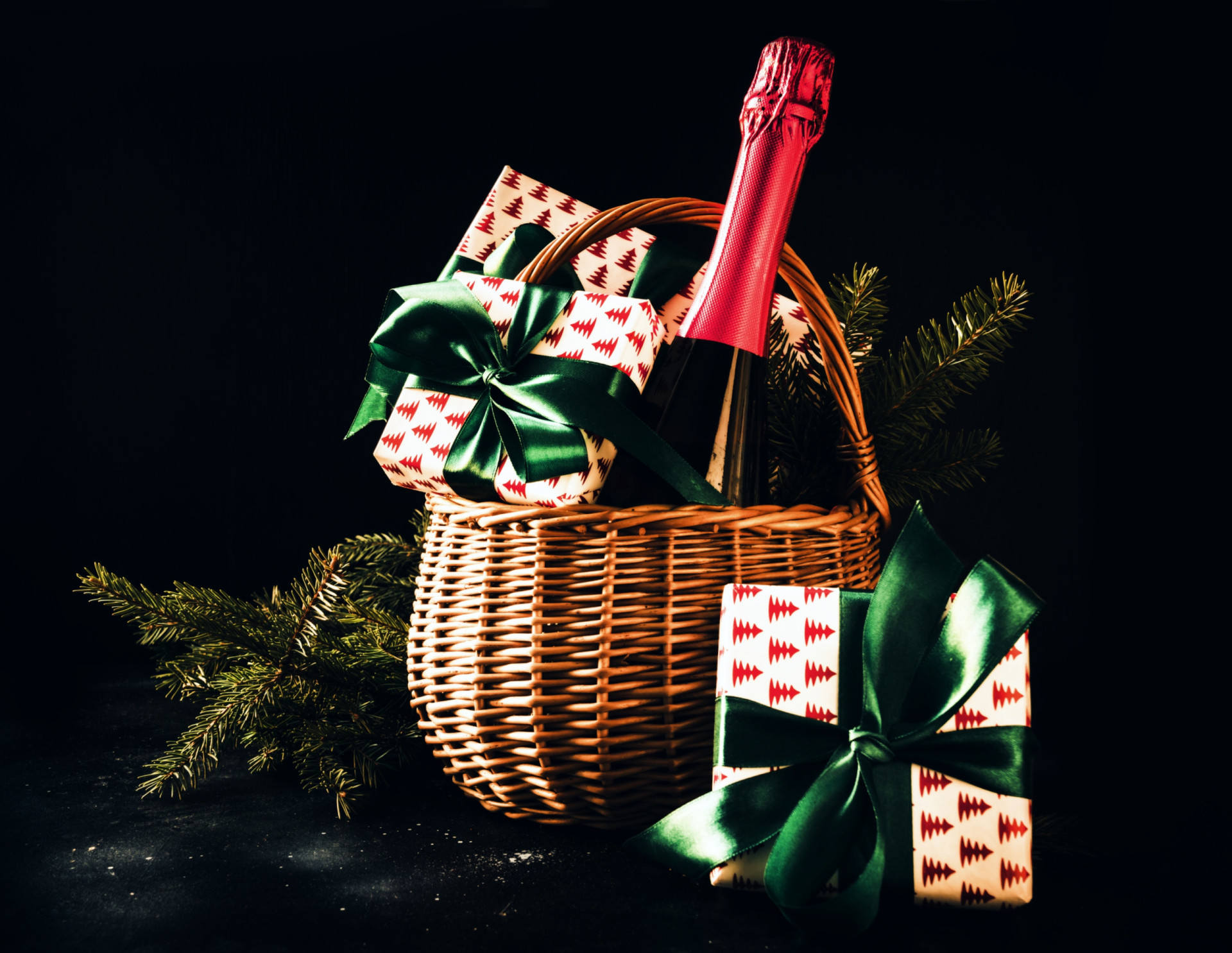 Découvrez les origines du panier garni de Noël