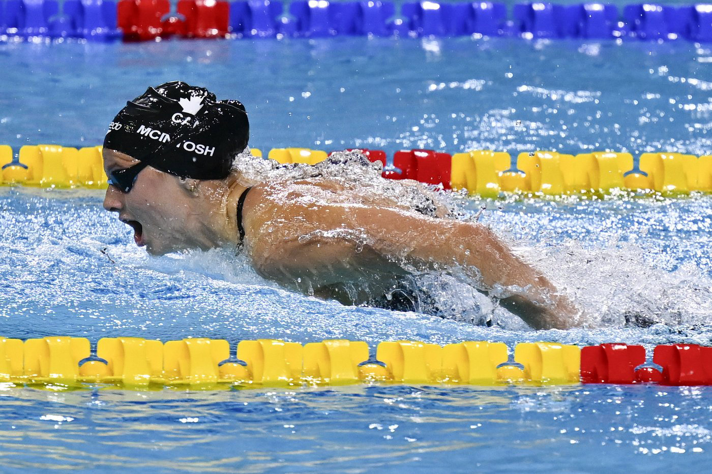 McIntosh sets another record, Kharun also wins gold at short-course ... McIntosh sets another record, Kharun also wins gold at short-course ...