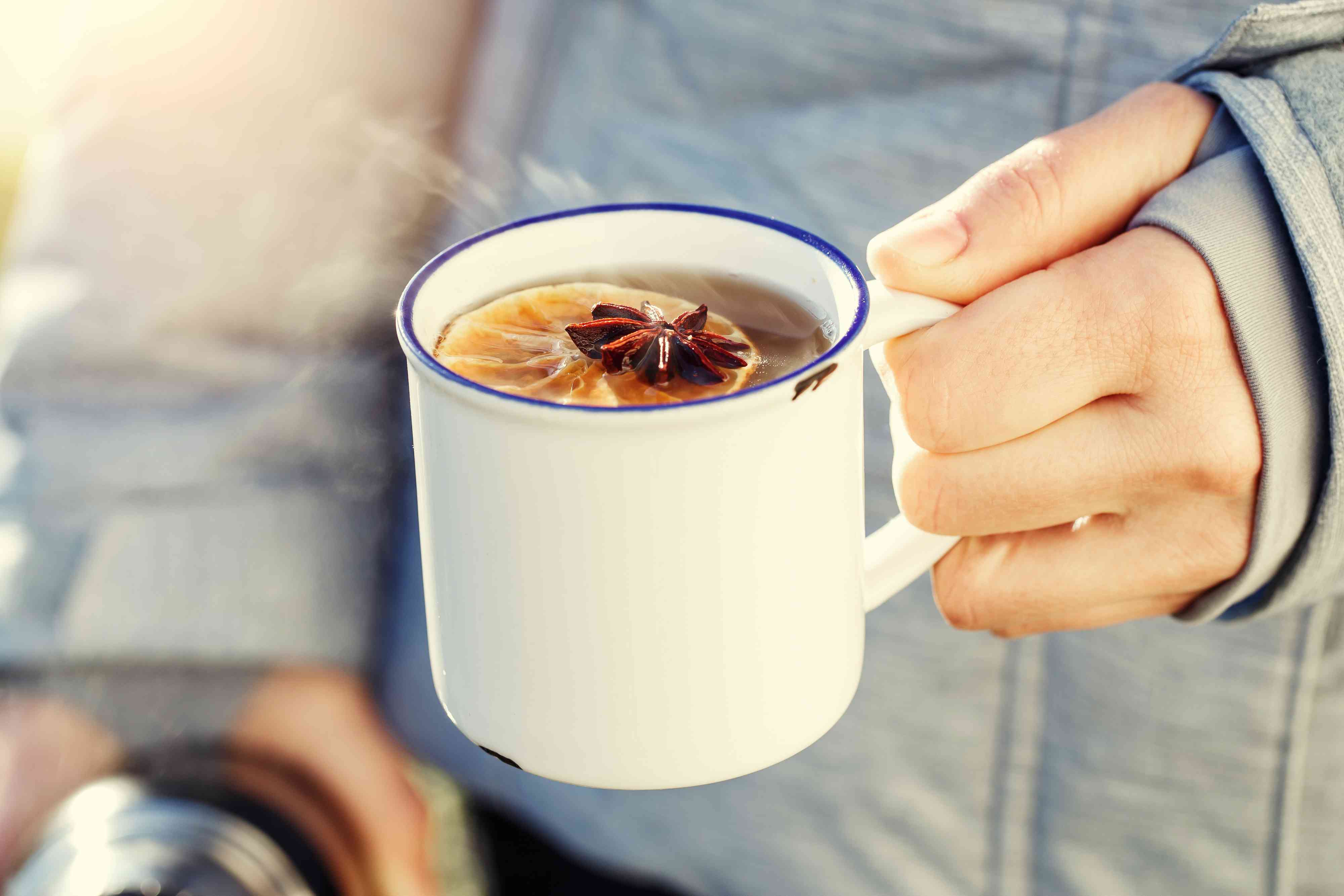 Doctors Recommend This Hot Drink to Ease Cough Symptoms