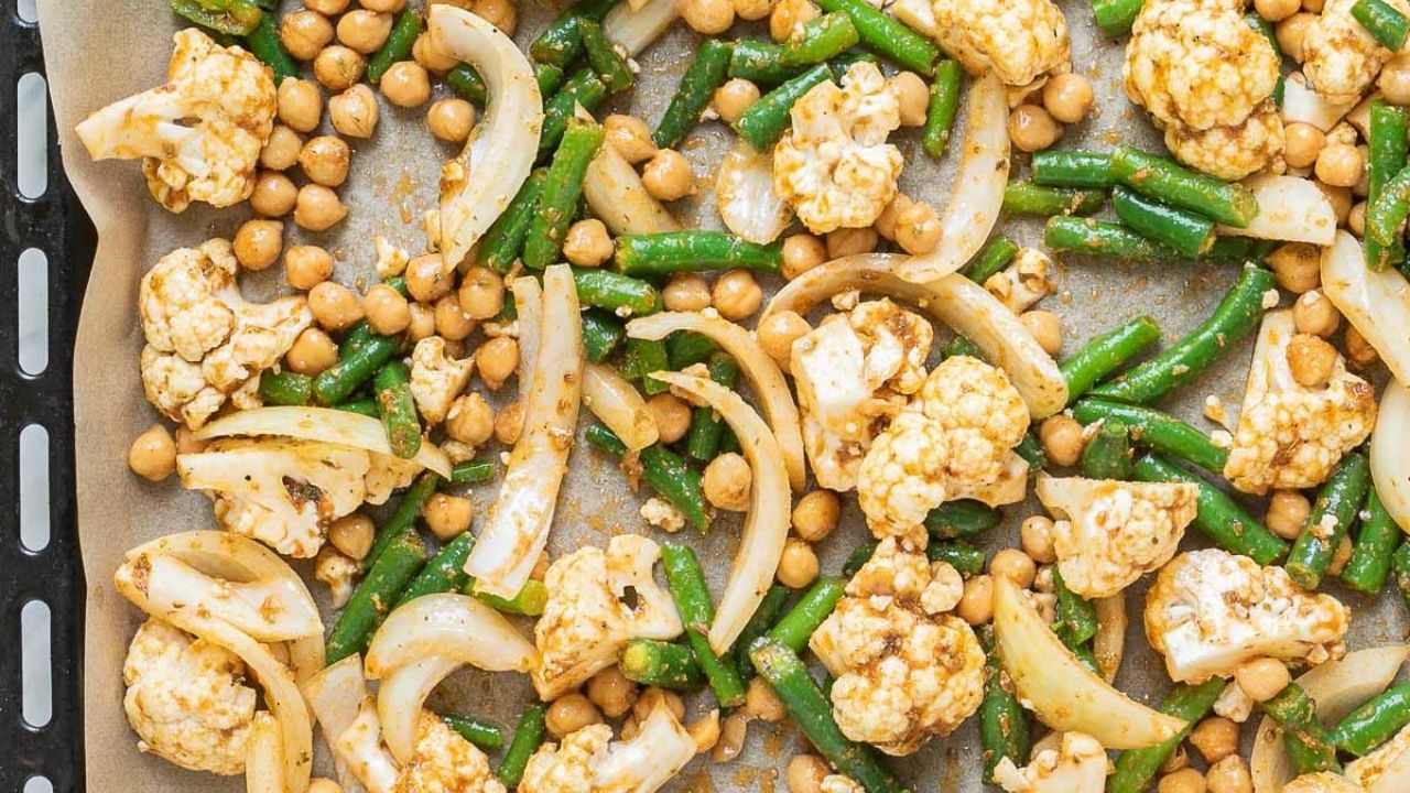 20 Crowd-Pleasing NYE Potluck Recipes That Never Fail