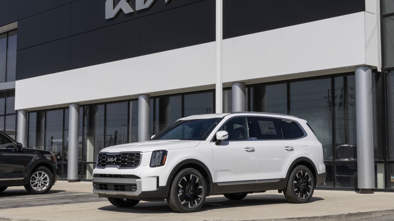 20 High-Tech Cars That Are Also Impressively Reliable — Tech Titans